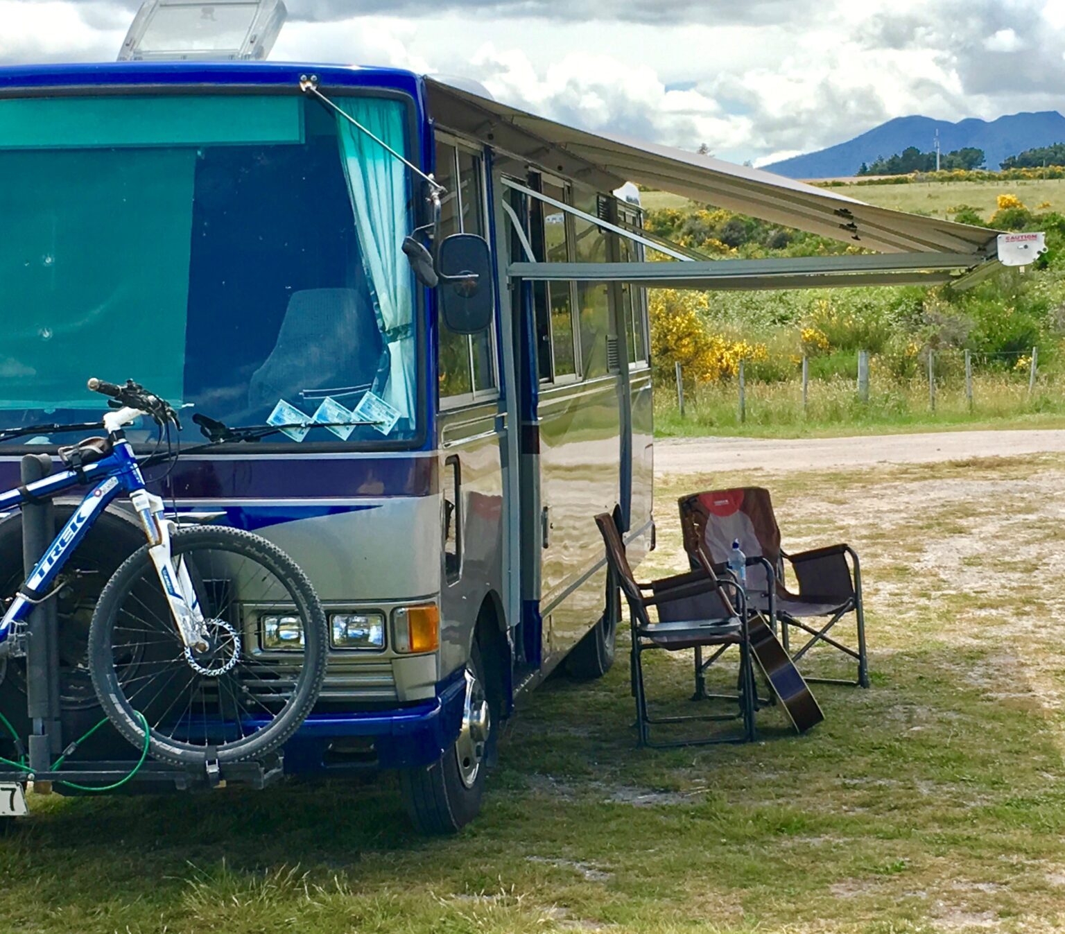 Cvana Awnings - Buses Gallery