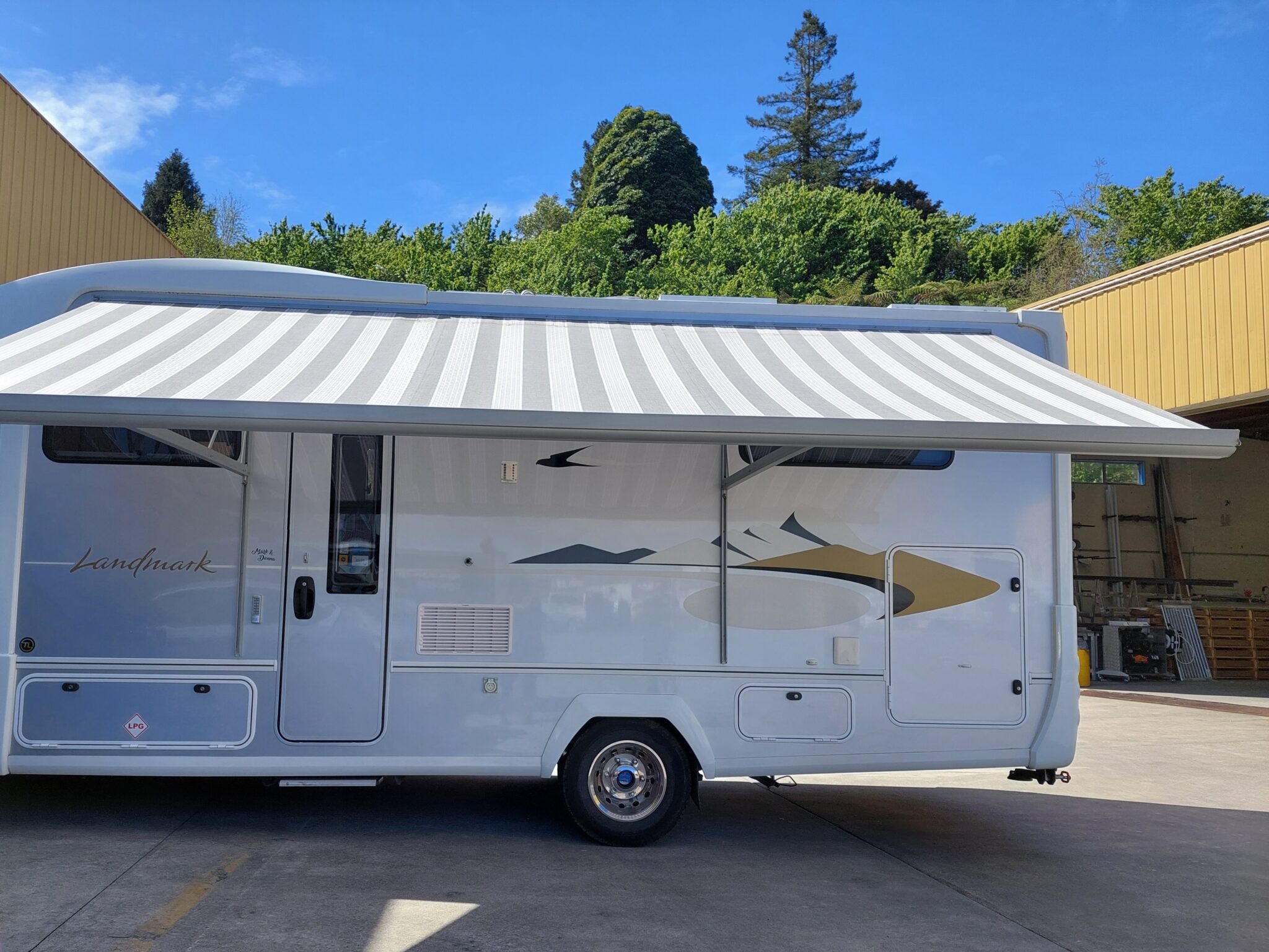 Cvana Awnings - Motorhomes Gallery